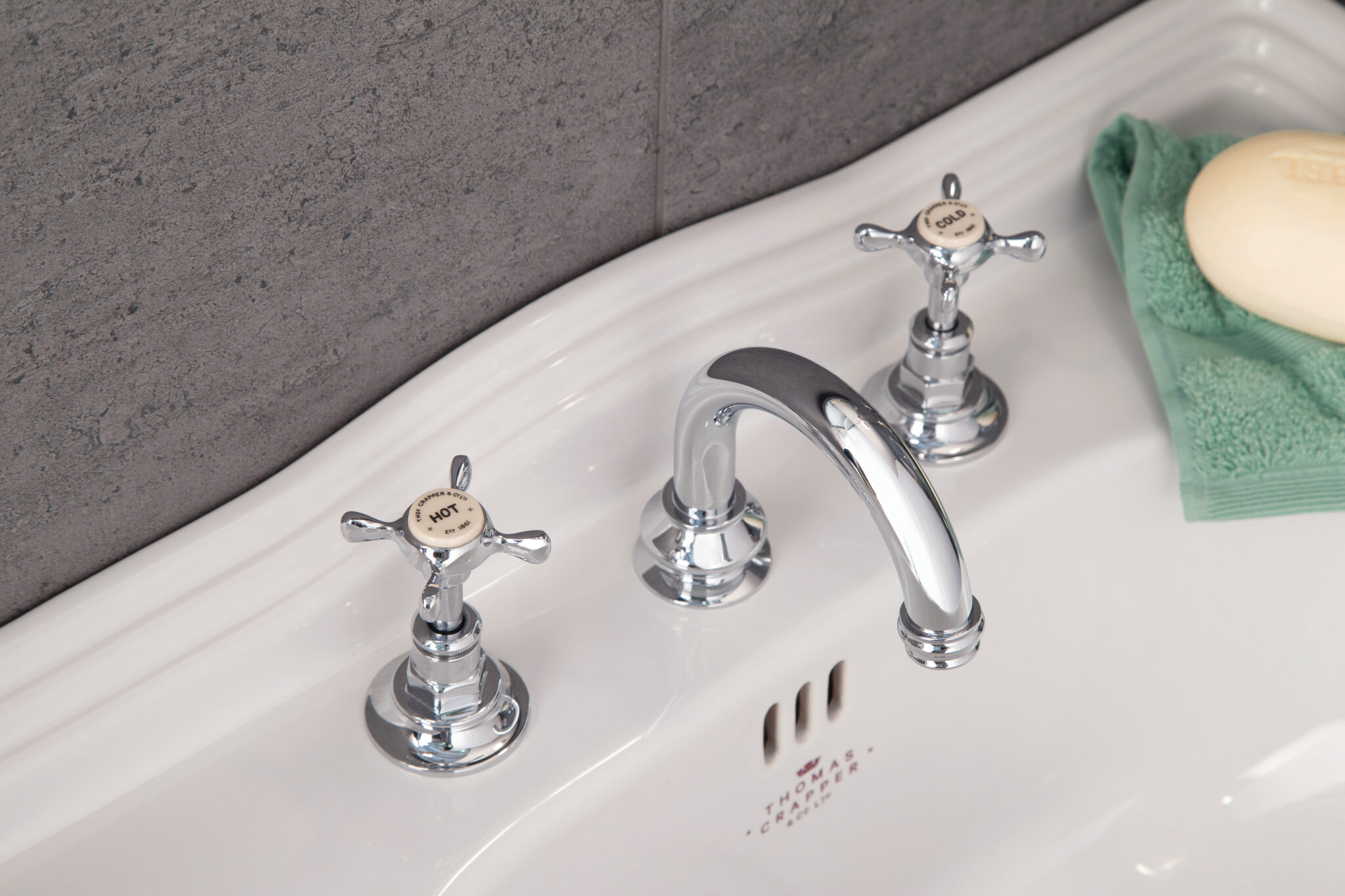 Thomas Crapper Bathroom Inspiration - Old Fashioned Bathrooms