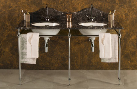 The The Thomas Crapper Complete Guide | Old Fashioned Bathrooms